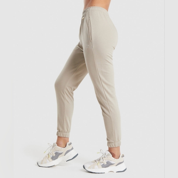 Gymshark | Pants & Jumpsuits | Nwt Gymshark X Whitney Loose Joggers V3 ...